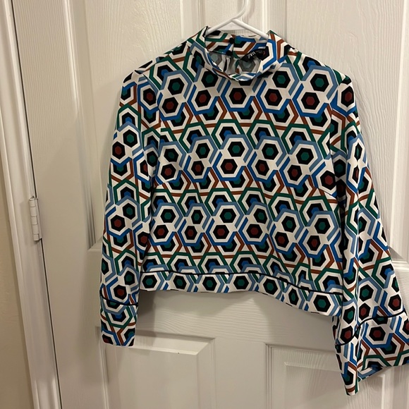Zara | Tops | Zara Multi Color Print Crop Top | Poshmark